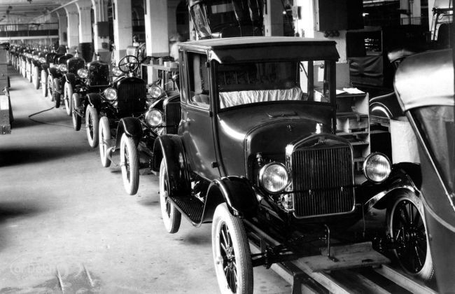 History of Cars: Story of World's First Car | Features | CarDekho.com