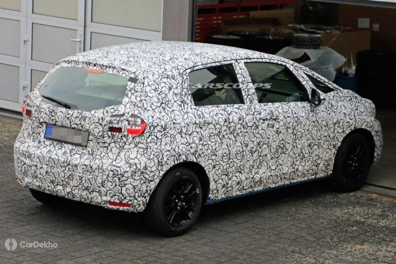Fourth-gen Honda Jazz Spied Again; Interior Revealed | CarDekho.com