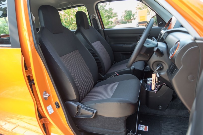 Maruti S-Presso Interior: In Pictures | CarDekho.com