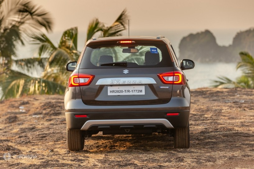 Maruti Vitara Brezza: Old vs New | CarDekho.com