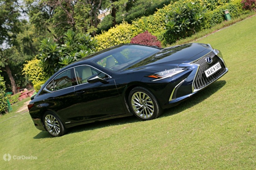 Lexus ES300h: Variants Explained | CarDekho.com