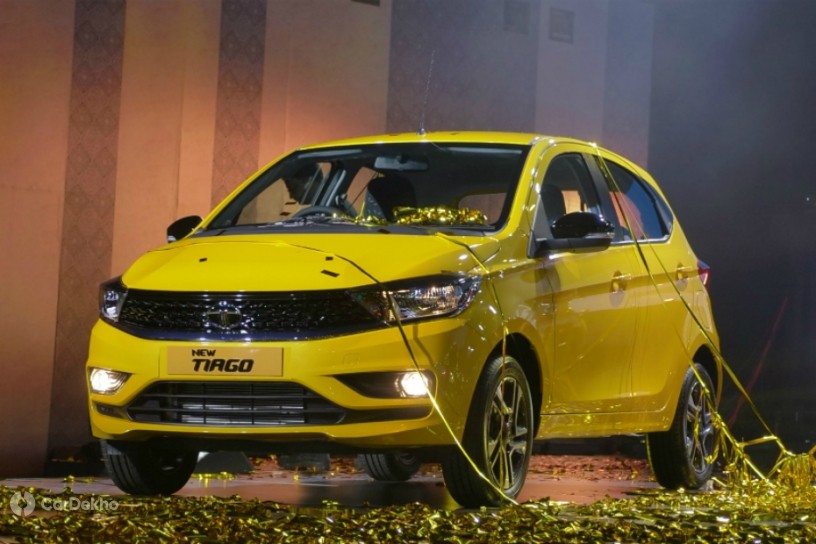 Tata Tiago Turbo-petrol Spied Testing For The First Time | CarDekho.com