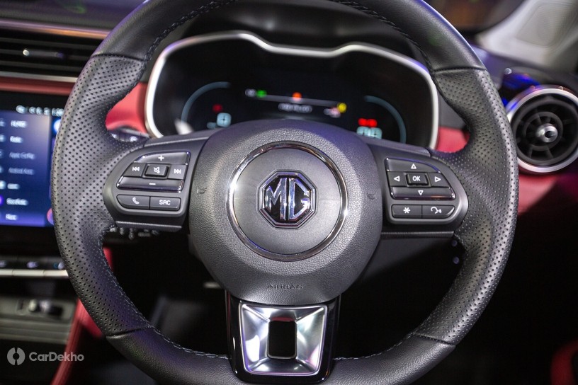 MG Astor Interior Detailed: Explore The Cabin In These 30 Pics ...