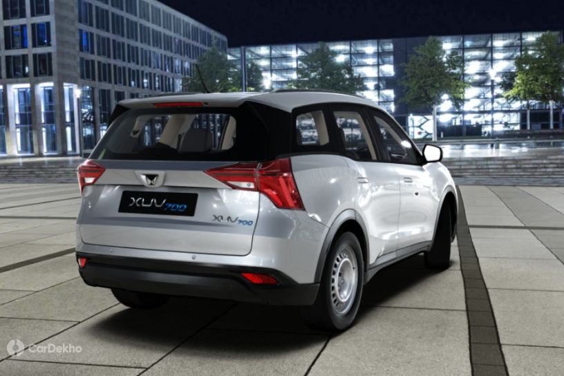Exterior and Interior Of Mahindra XUV700 Variants Detailed In Pics ...