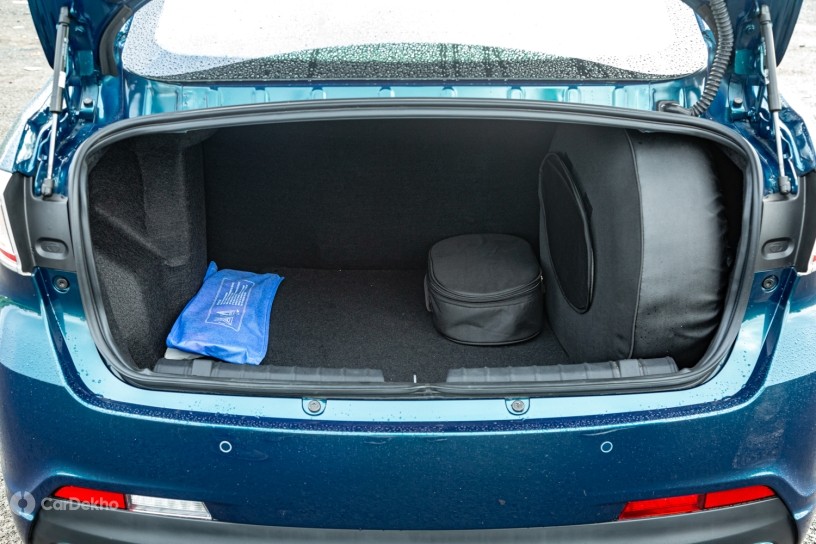 Top 10 Cars Under Rs 10 Lakh With The Largest Boot Space - Maruti Ciaz ...