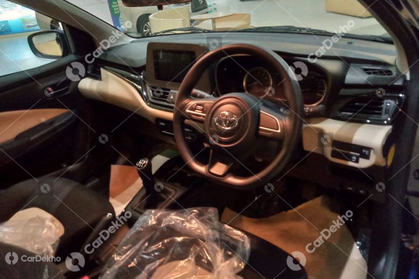 2022 Toyota Glanza S Variant Detailed In Images | CarDekho.com