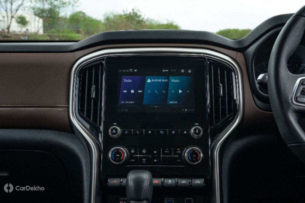 Mahindra Scorpio N Touchscreen Infotainment And Instrument Cluster ...