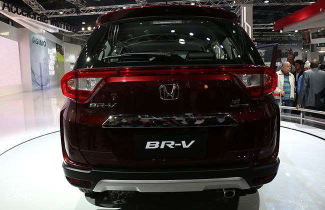 BR-V Engine Specs And Transmission Detailed | CarDekho.com