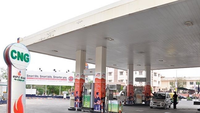 New Delhi: Ban On Retrofitting CNG Kits To Be Revoked | CarDekho.com