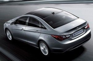 Hyundai i45 spied in Chennai during test drive | CarDekho.com