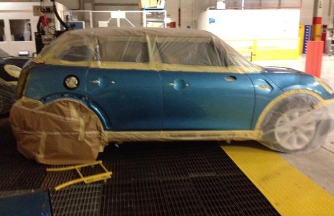 All-new MINI five-door version Spied | CarDekho.com