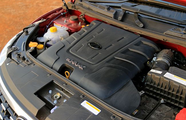 Mahindra To Provide A BSVI Petrol Engine To Ford From 2020 | CarDekho.com