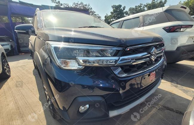 Maruti XL6 CNG Zeta Variant Explained In 5 Pictures | CarDekho.com