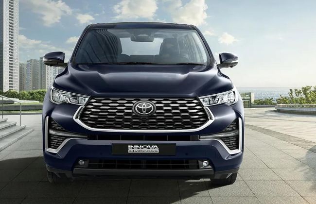 Exclusive: Toyota Innova Hycross To Be Sold To Fleet Operators Only In ...