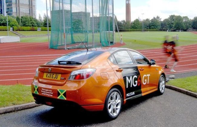 World's Fastest Men on Track with MG Cars | CarDekho.com