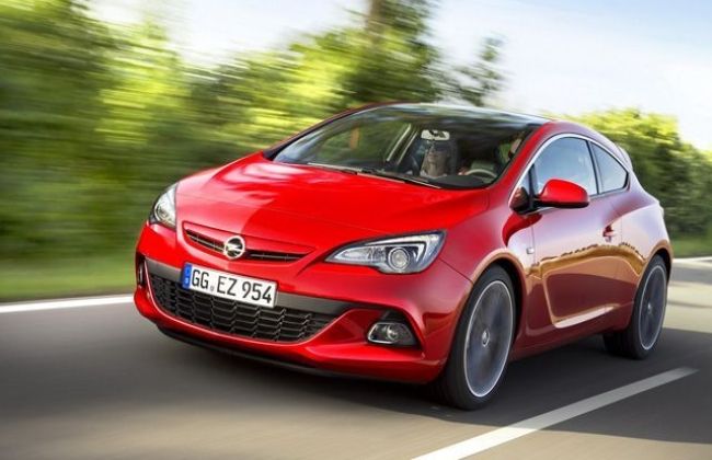 Opel to Reveal New Astra Sedan and Facelift Astra Range | CarDekho.com