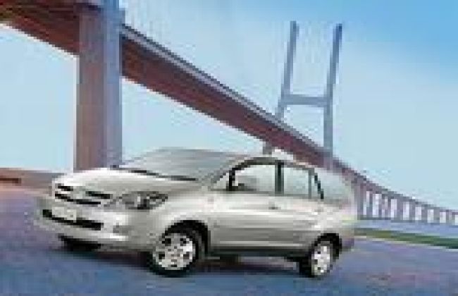 Toyota Innova ranks highest in MUV/MPV car segment | CarDekho.com