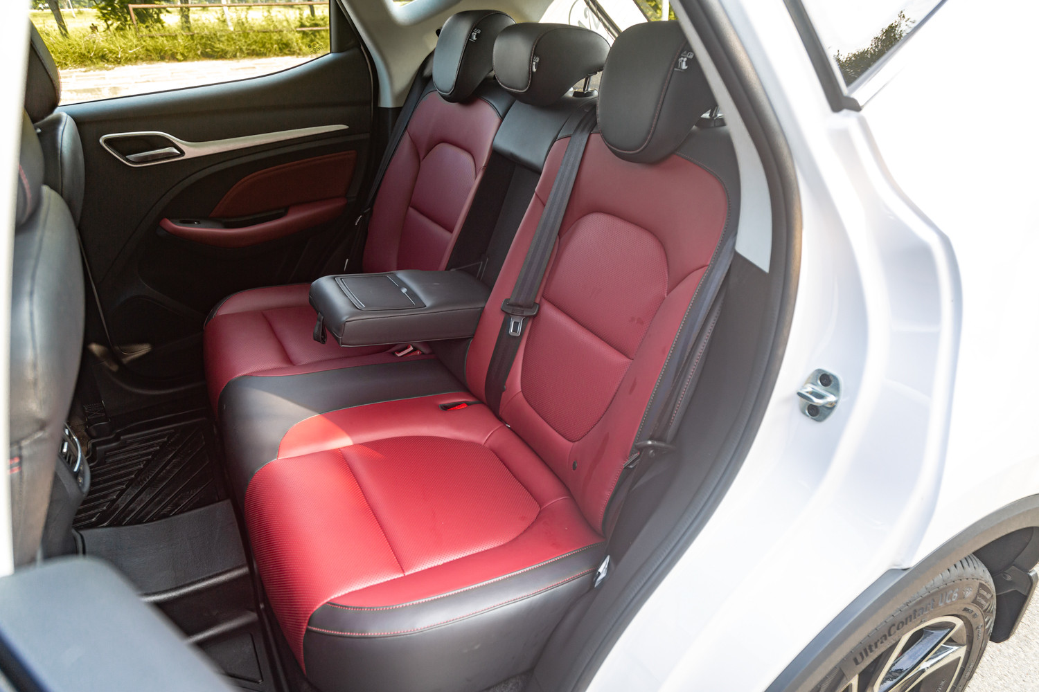 Top 10 Affordable Cars With Rear Three-Point Seat Belts As Standard ...