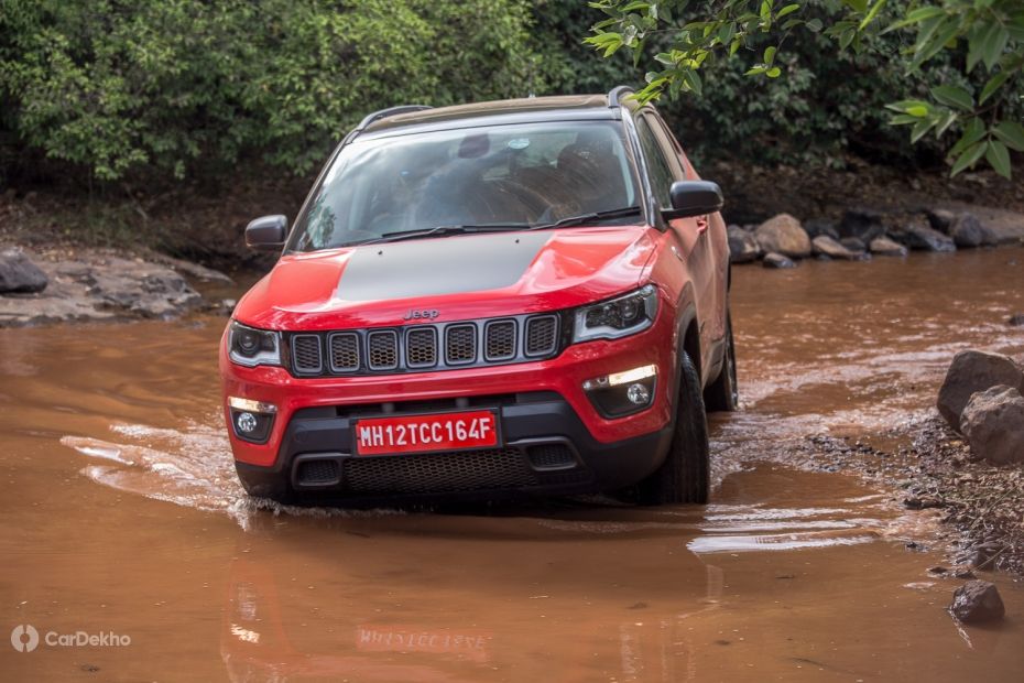 Jeep Compass Facelift: Old vs New | CarDekho.com