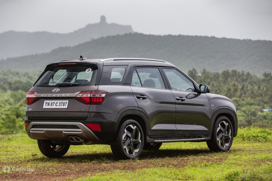 Hyundai Alcazar Price - Features, Images, Colours & Reviews